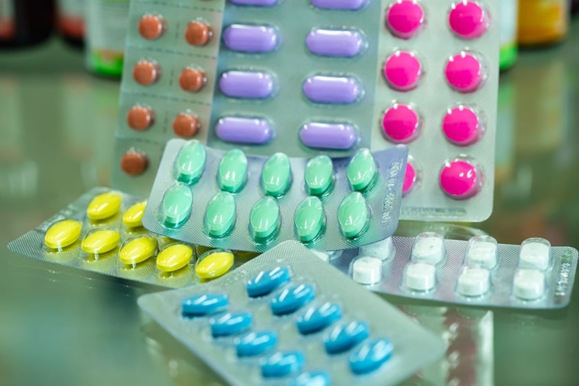 Efectos Adversos de los AINES: Qué Debes Saber